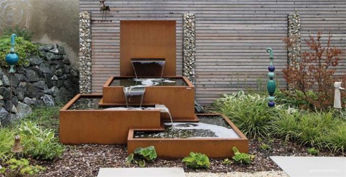 Cascade Fountain Corten Steel Water Feature With Overflow Water Wall